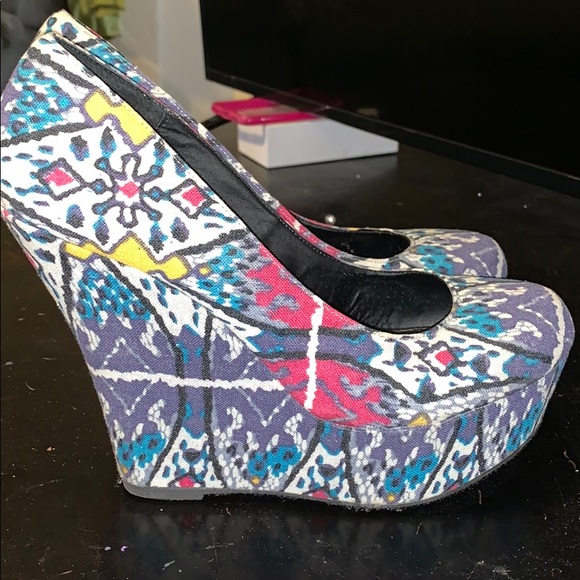 Steve Madden | Shoes | Very Rare Steve Madden Colorful Wedge Heels ...